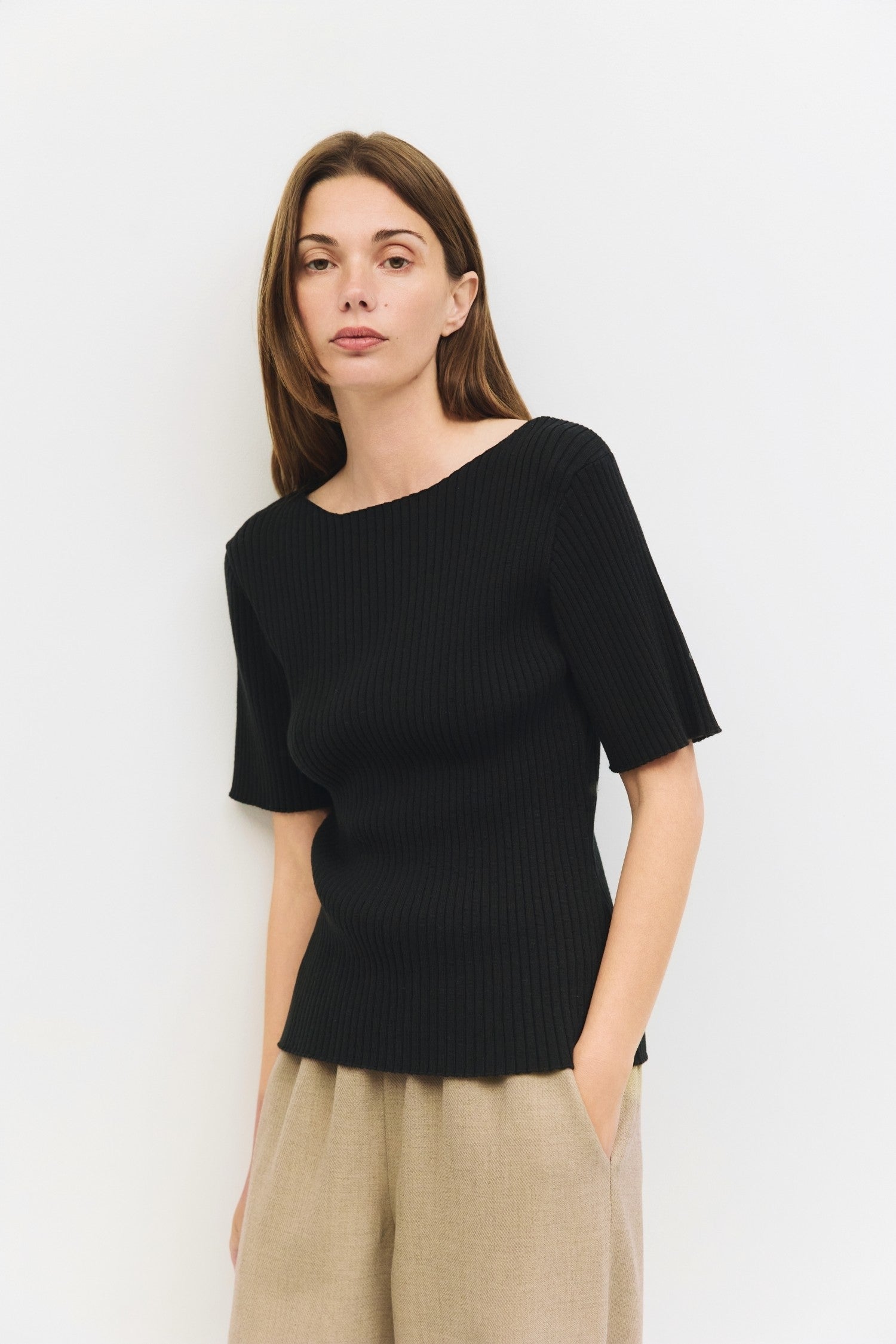The Sandy Top - Black – Ivy Boutique